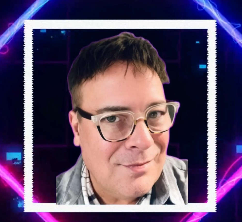 Retro Top 40 with Simon Logan – Pride World Media